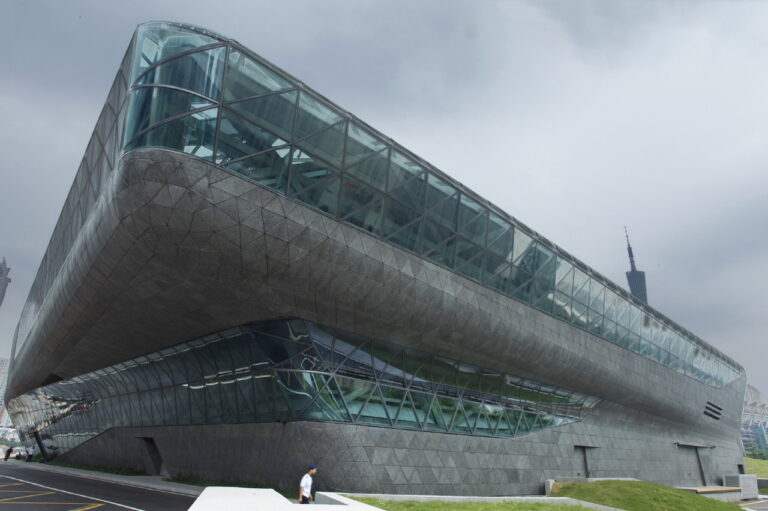 Landmark Buildings Interior Design Styles - LX Hausys