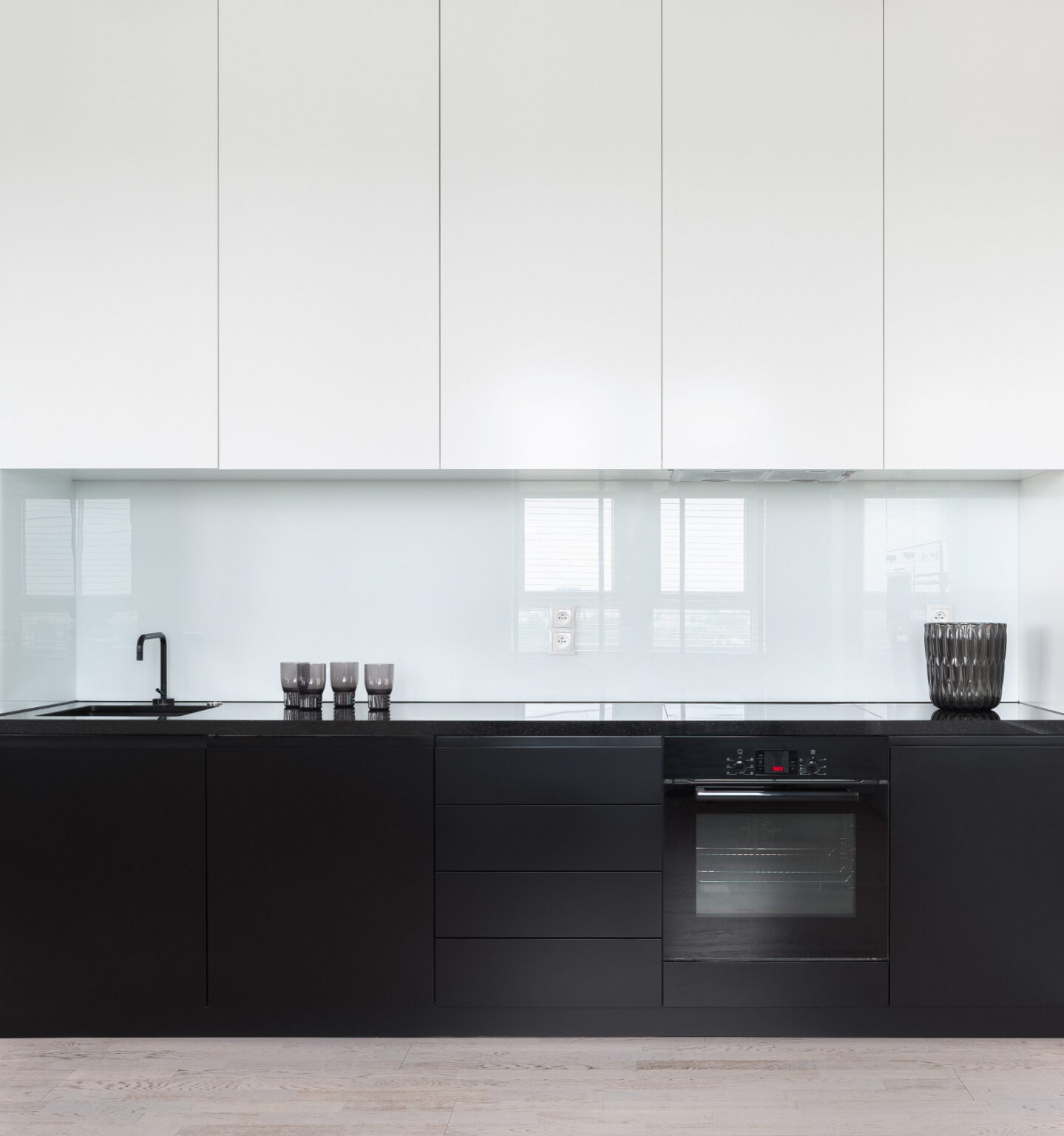 25 Small House Kitchen Design Ideas: How do I design - LX Hausys