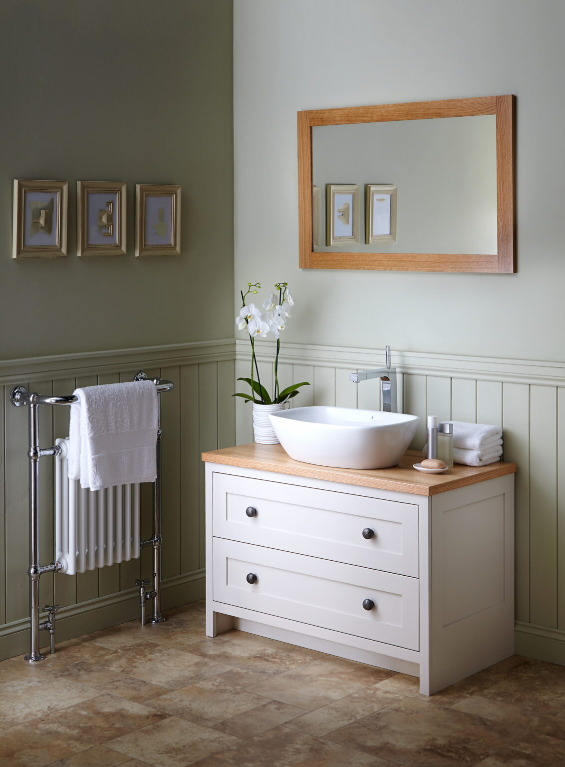 6x6 Bathroom Designs_How to Make Your Bathroom Feel Larger - LX Hausys