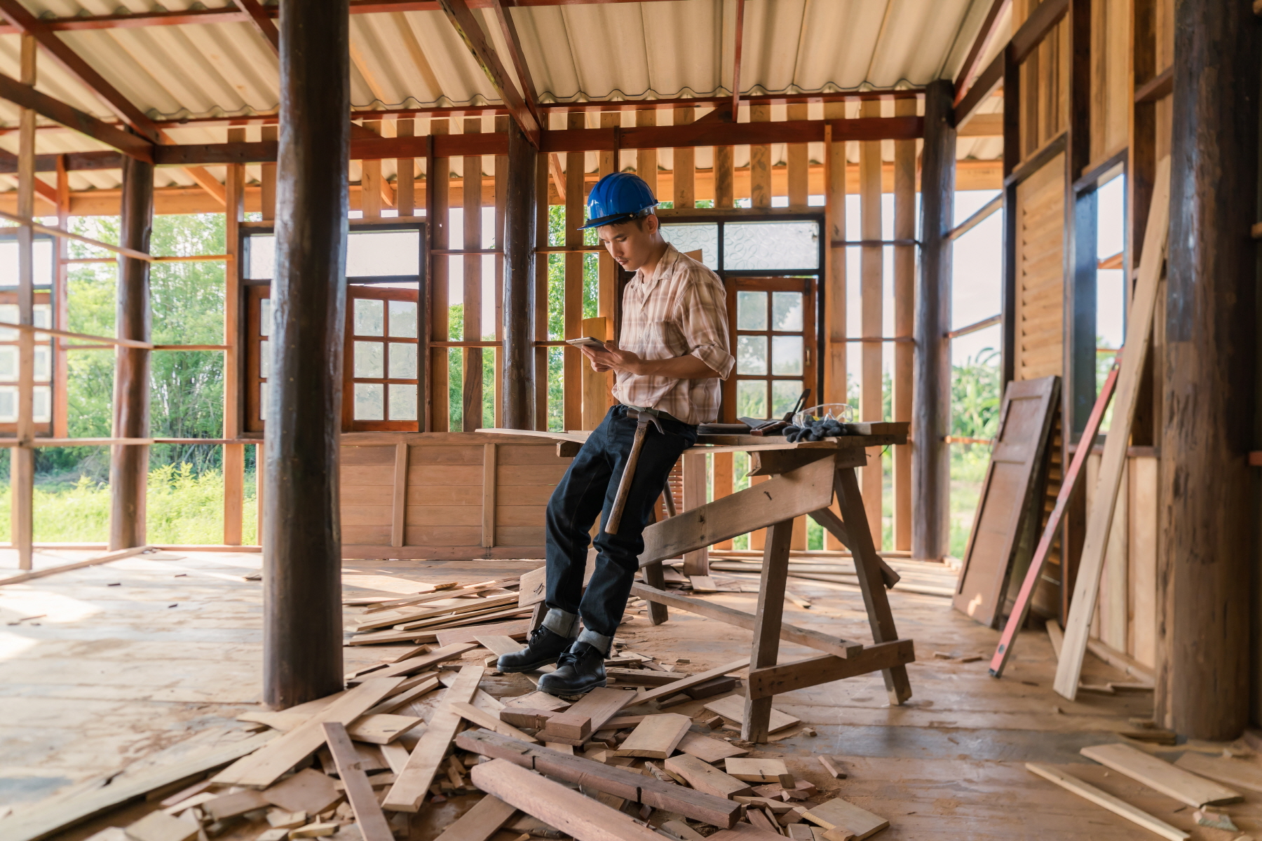 Ultimate Guide to Outdoor Kitchen Framing - LX Hausys