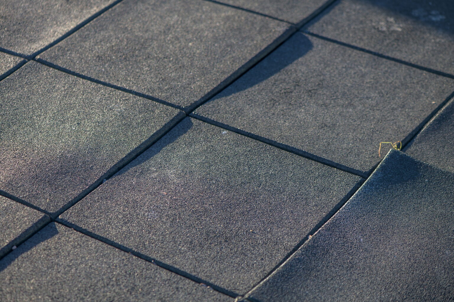 Outdoor Rubber Flooring Options for Outside Spaces - LX Hausys